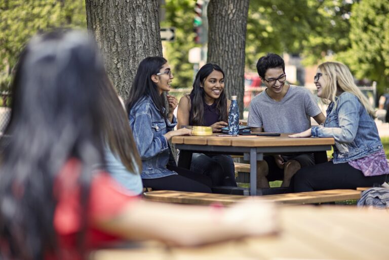 Marianopolis College | Why Choose Marianopolis